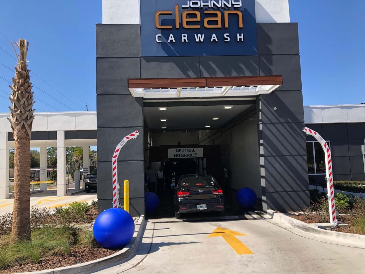 Johnny Clean Car Wash 2 - Car Wash Architect